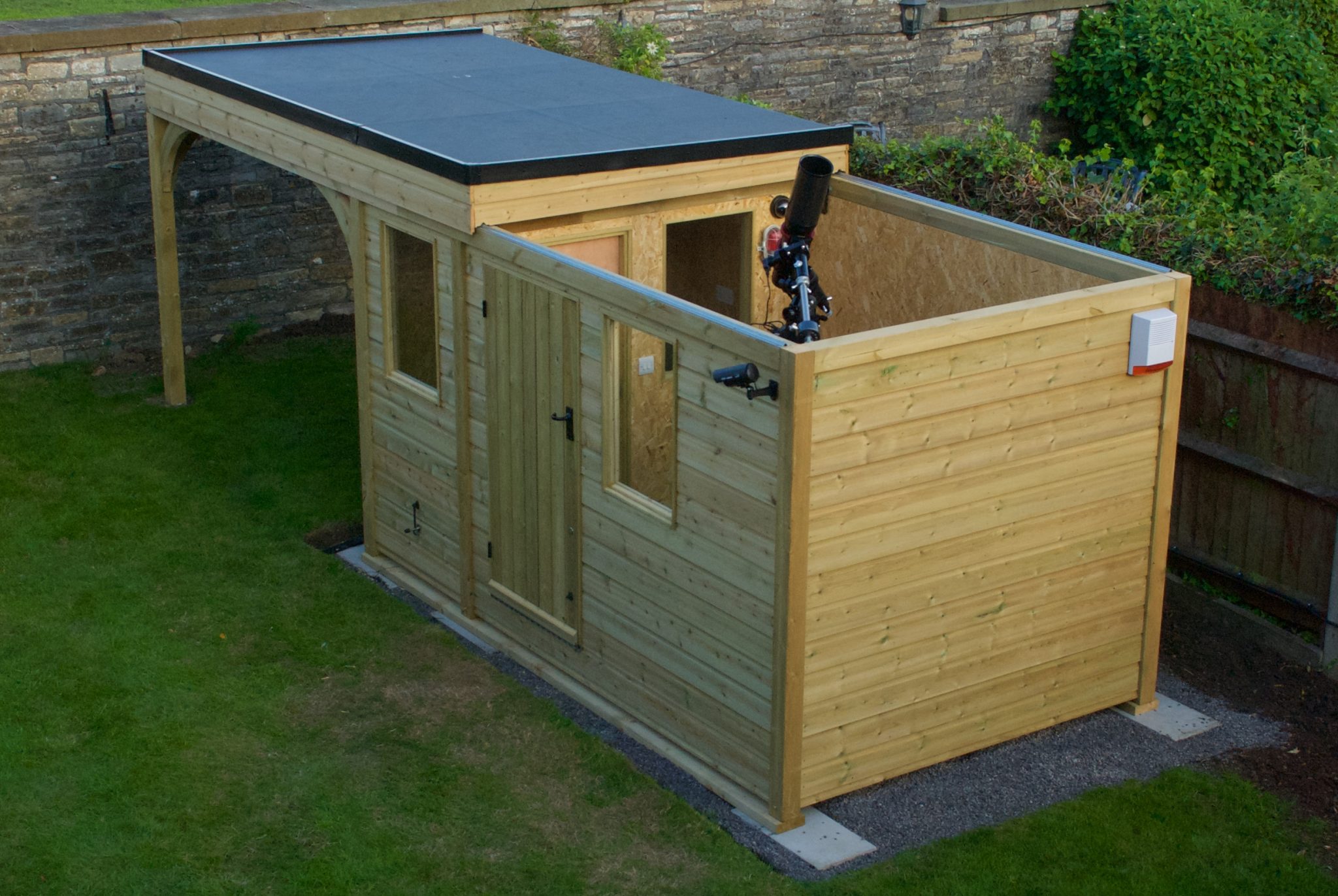 Roll-Off Roof Observatories - Our Portfolio | Outsideology