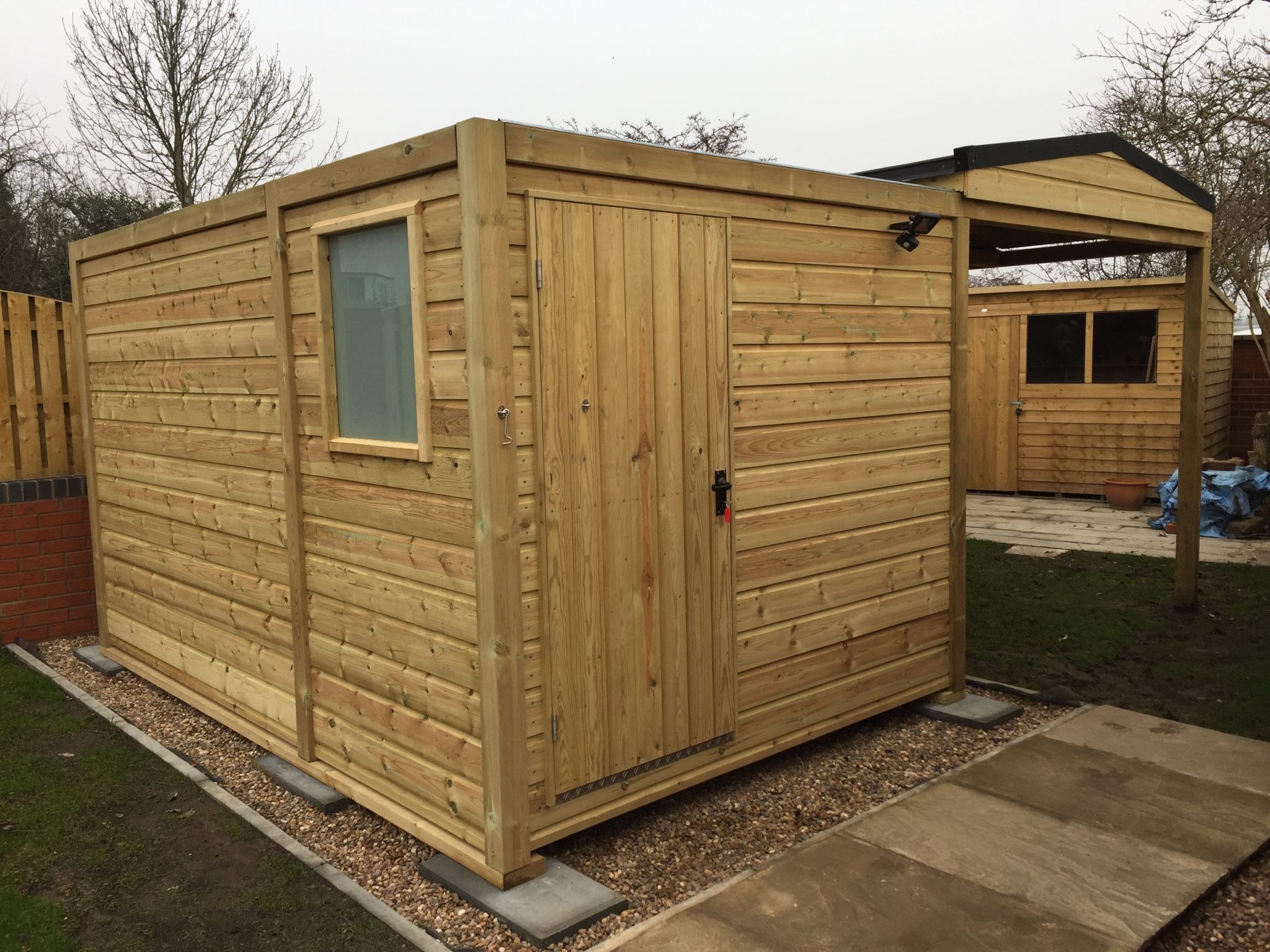 Roll-Off Roof Observatories - Our Portfolio | Outsideology