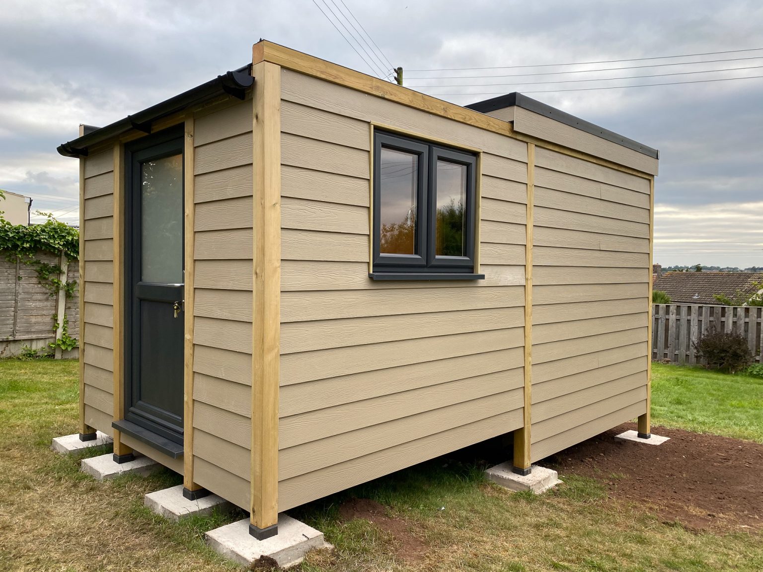 Roll-Off Roof Observatories - Our Portfolio | Outsideology