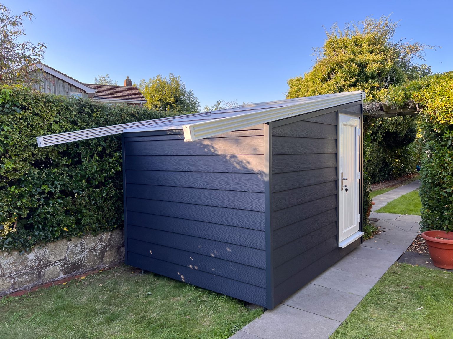 Roll-Off Roof Observatories - Our Portfolio | Outsideology